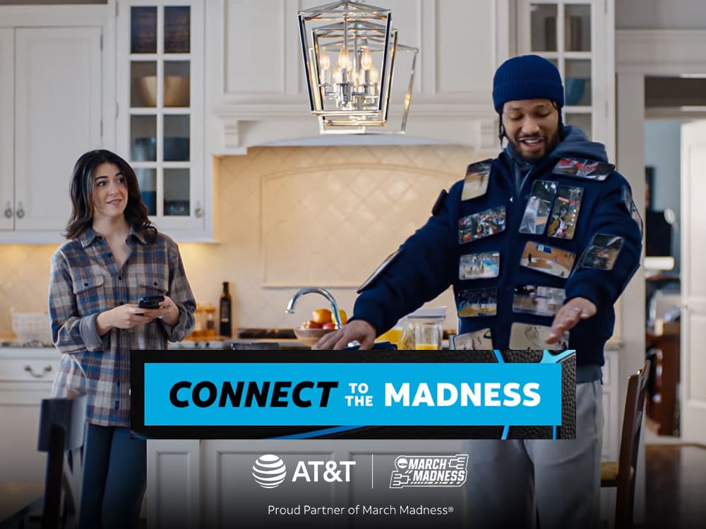 Jalen Brunson Takes March Madness to the Next Level with AT&T - Second Round Foundation